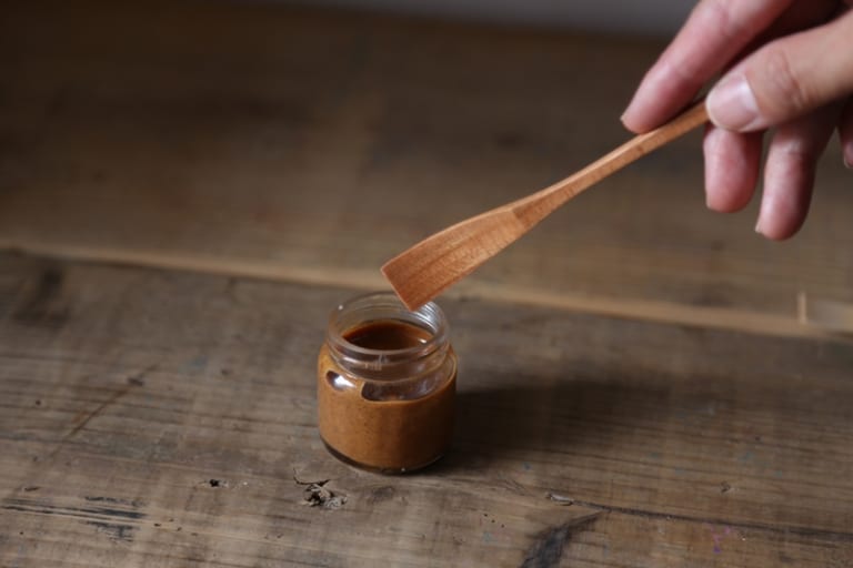 最後の最後まで味わいたい！「Hatuka woodcraft」の‟隅掬いスプーン” | 暮らしとおしゃれの編集室