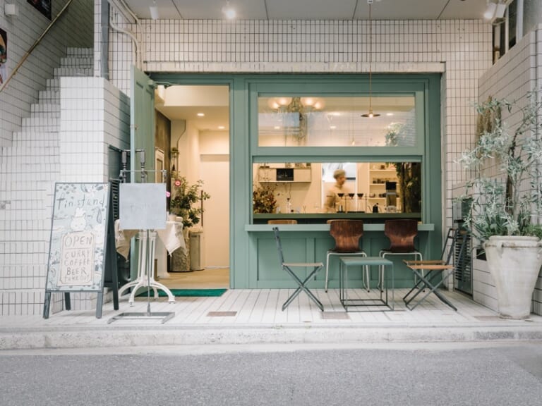 広島編vol.4 スパイスカレーとコーヒーで極上の一区切りを「fin.stand（フィンスタンド）」 | 暮らしとおしゃれの編集室